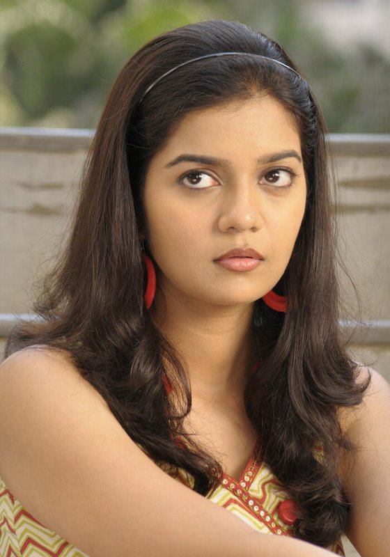 Tamil Hot Actress Hot Scene: Swathi