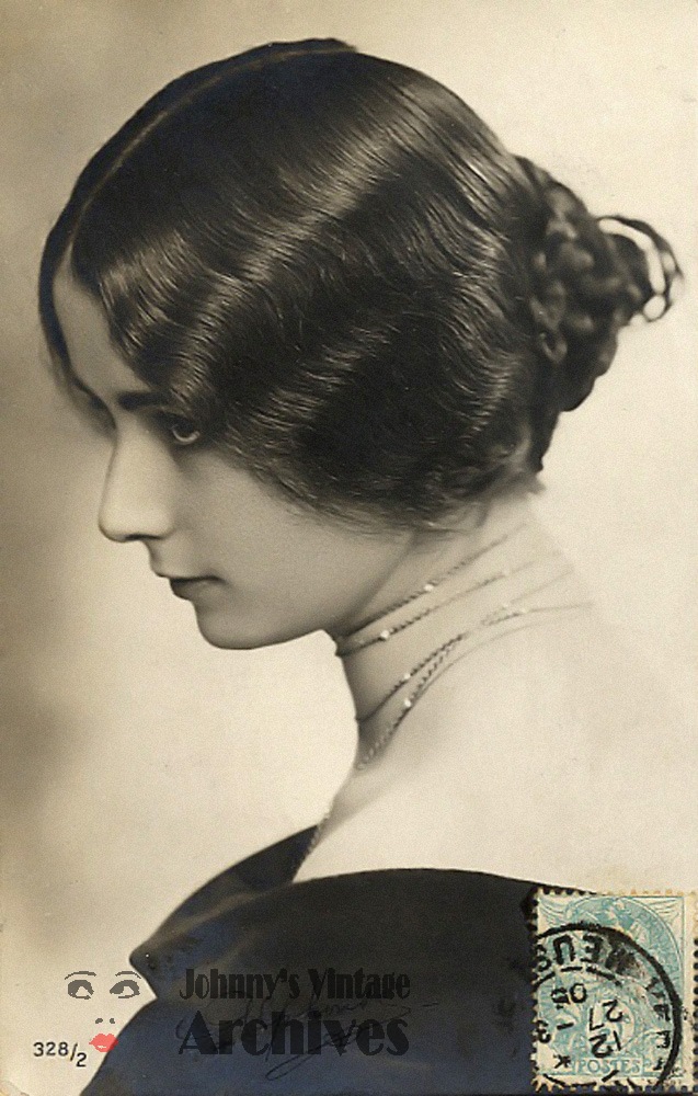 Johnny's Vintage Fashion Archives: De Merode