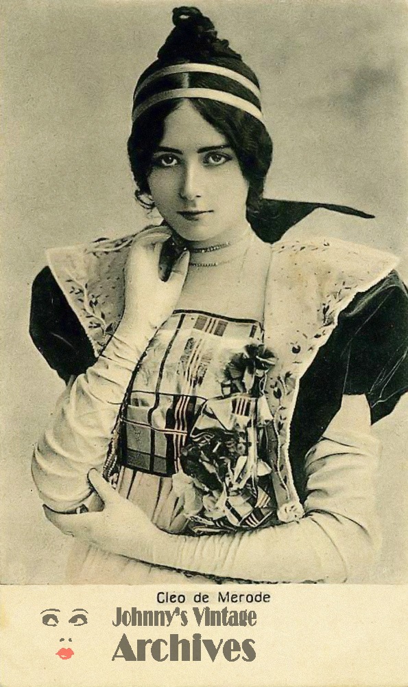 Johnny's Vintage Fashion Archives: De Merode