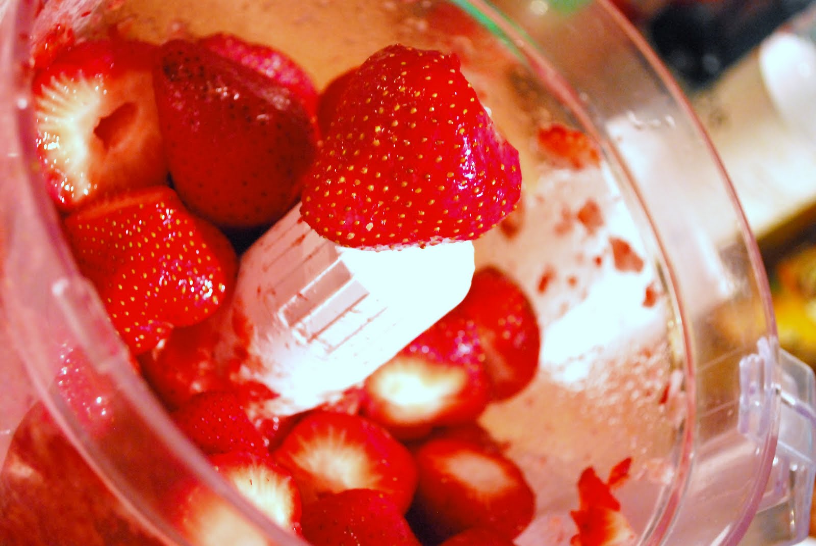 Jammin'! And I hope you like Jammin' too! - Strawberry Jam ⋆ Two Lucky ...