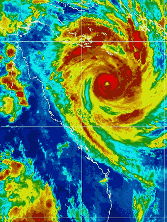 anna maria: Tropical Cyclone Yasi