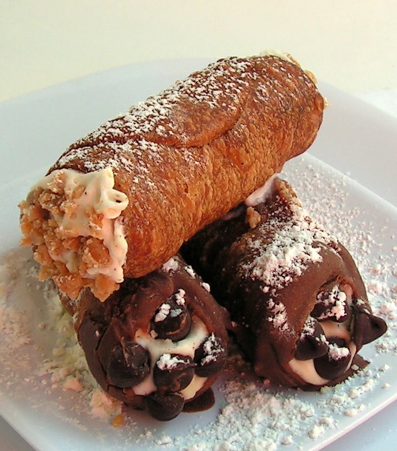 Mangio da Sola: Daring Bakers: Cannoli