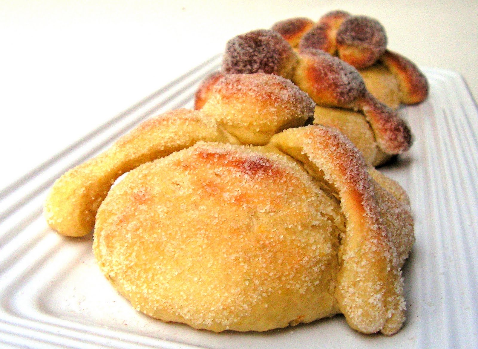 Mangio da Sola: Pan de muertos and GREAT NEWS!