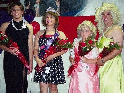 Femulate: Excellent Femulation at Womanless Beauty Review