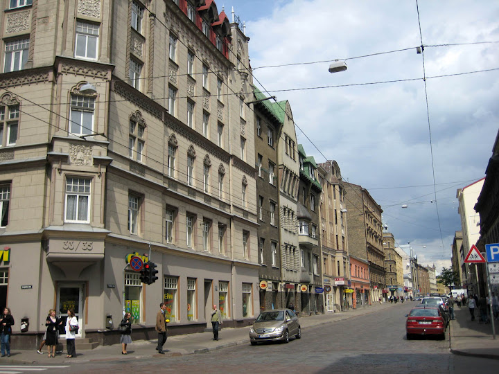 Tērbatas iela - Riga Photos