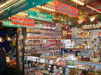 Glühwein (a.k.a. Gluhwein, Gluvine or Hot Mulled Spiced Wine)