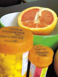 Grapefruit juice: Dangerous medication interactions