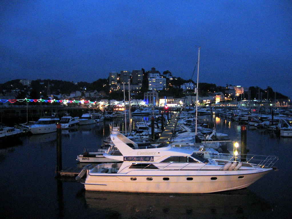 The Princess Pier and Marina, Torquay - Devon - The Globe Trotter