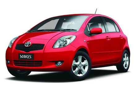 AUTO TEST DRIVE CAR: Toyota Yaris sub-compact car model new
