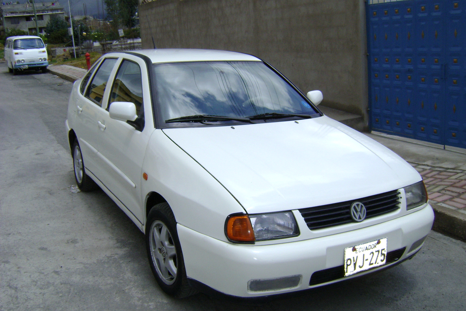 Volkswagen Polo Classic Aleman: VENDO VOLKSWAGEN POLO CLASSIC ALEMAN AÑO 99