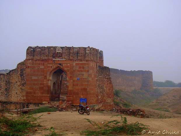 Rajasthan on my wheels: Malkot fort - Merta