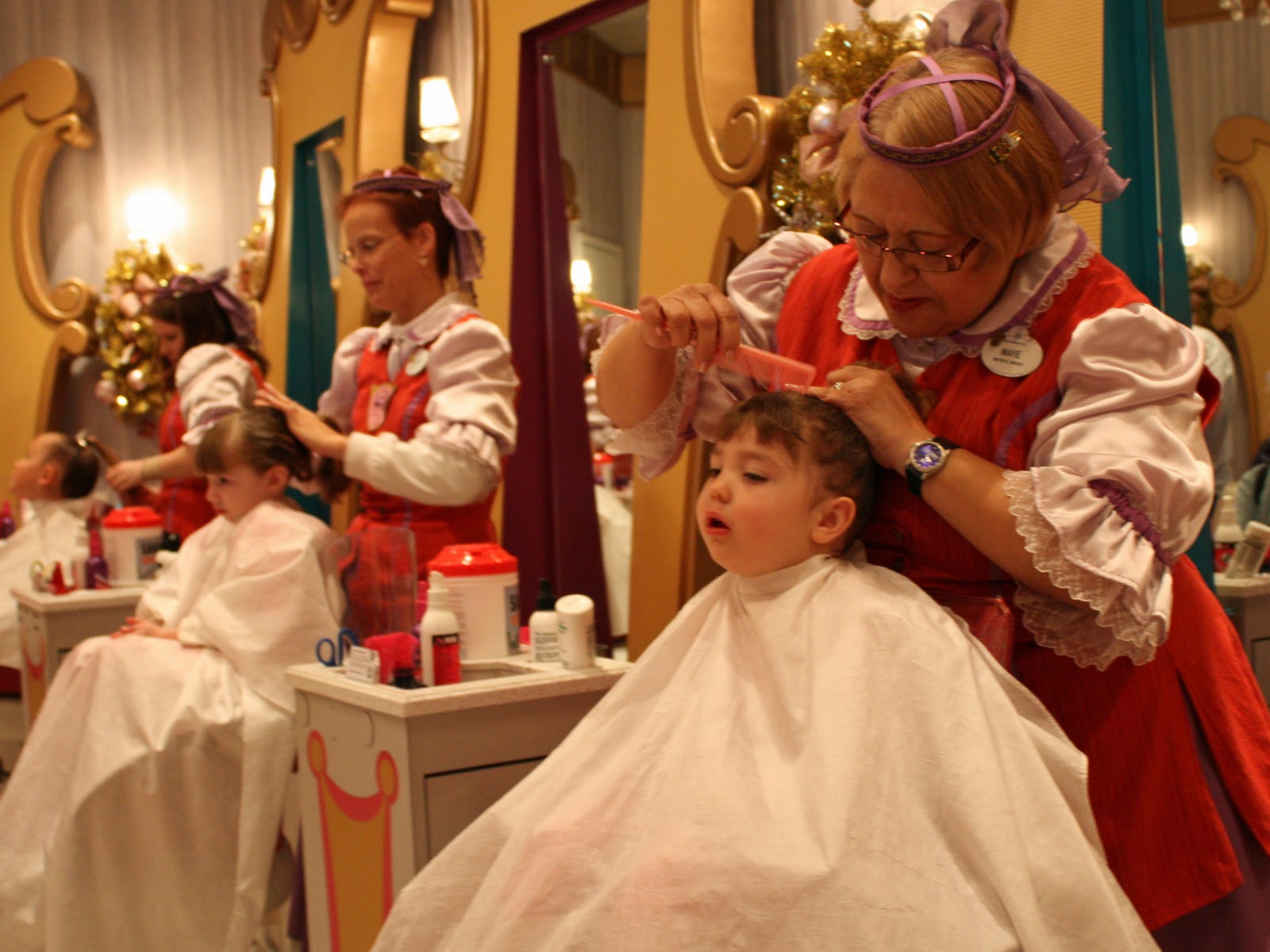 Morningstar Happenings: Disney World: Bibbity Bobbity Beautiful