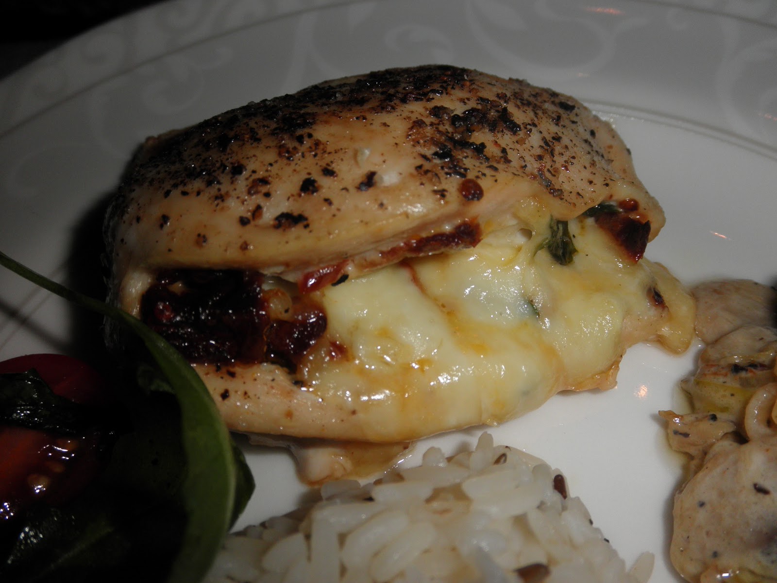 Noe godt på bordet: Fylt kyllingfilet