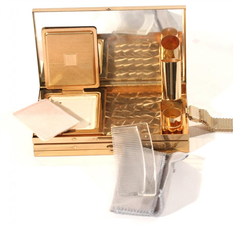 My Powder Compacts: EVANS - CARRYALL