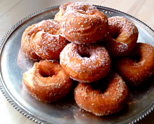 cukrinės svajonės: Mielinės spurgos