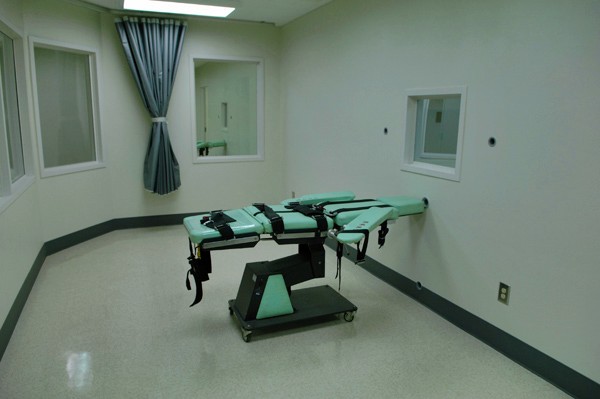 California Governor Candidate Wants Death Penalty on Spending Chopping ...