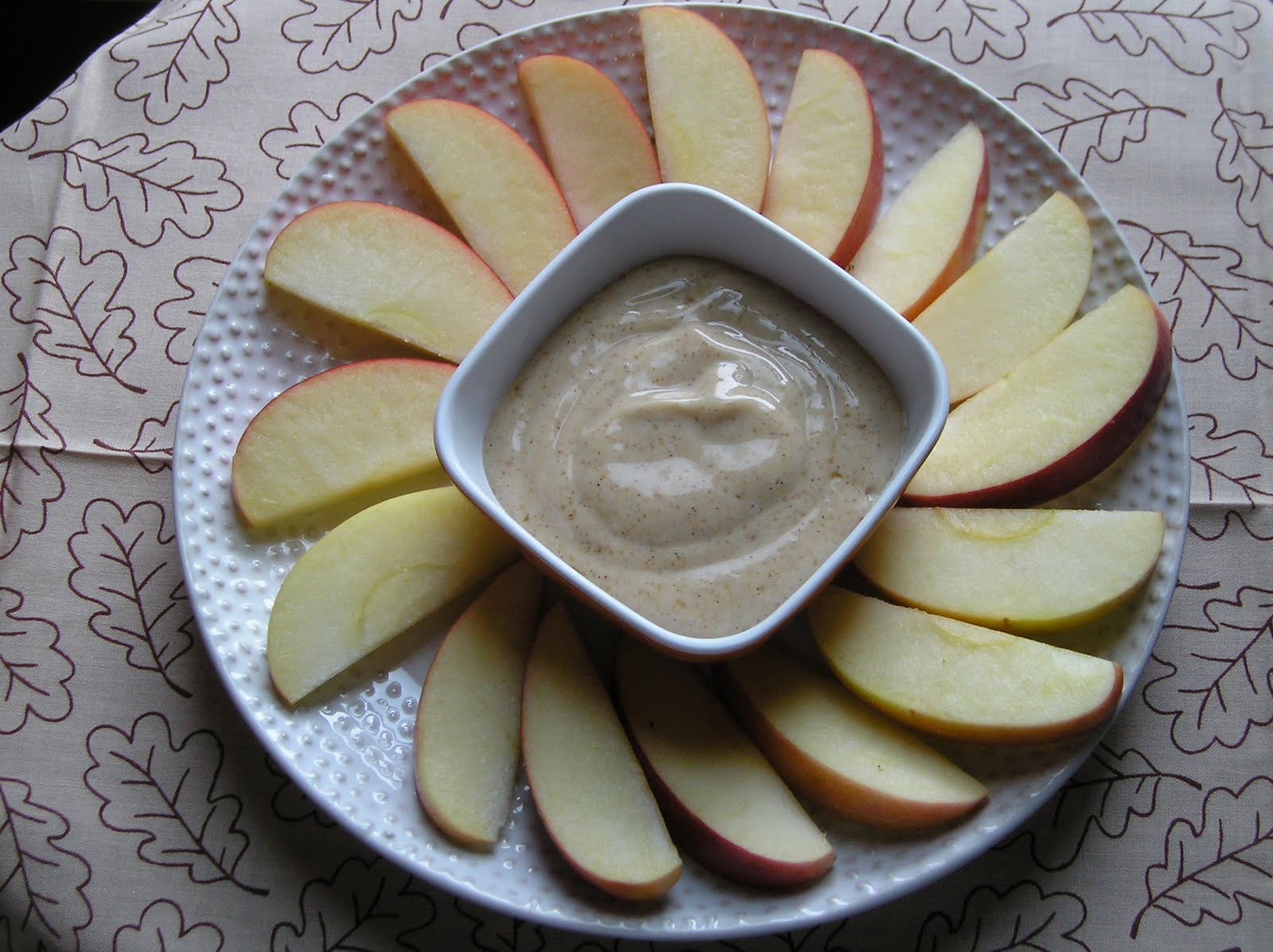 Fall Spice Apple Dip ~ Edesia's Notebook