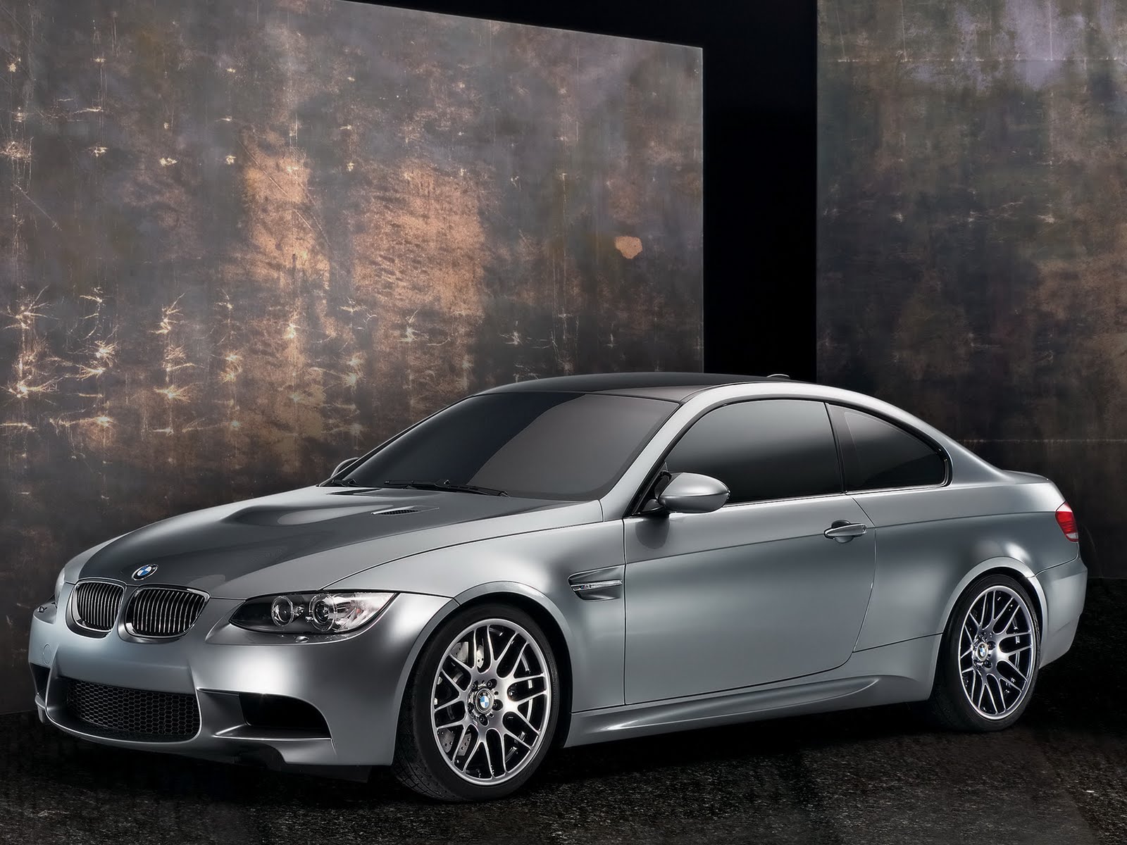 Wallpapers de autos bonitos (20 imágenes muy chéveres)