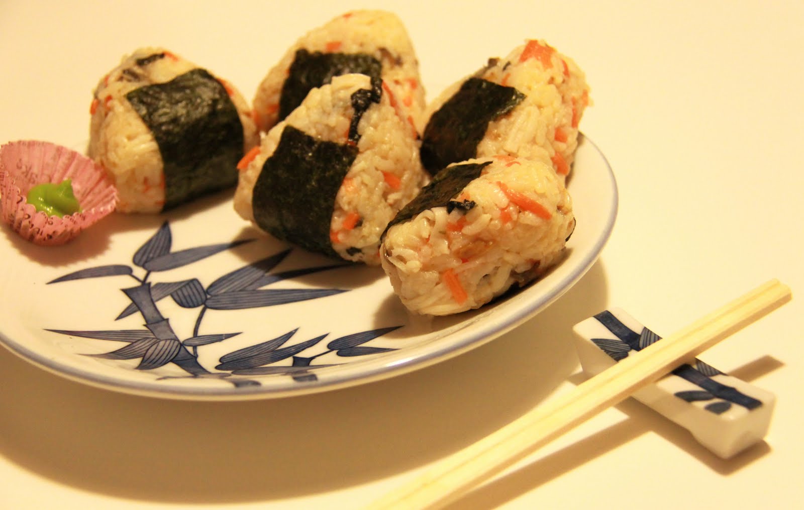 Life is Like a Long Journey: Unagi & Kani Onigiri
