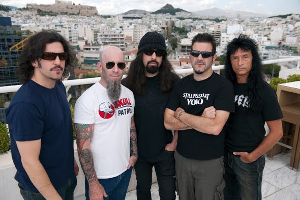 Heavy Metal Fire: ANTHRAX: "CAUGHT IN A MOSH" (LIVE).