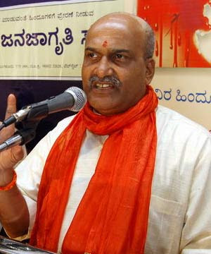 World Rising [ People + Creativity + Entertainment ]: Pink Chaddi ...