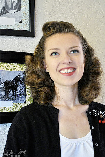 Le Petit Soldat: BLOG SPOTLIGHT: Casey of Elegant Musings