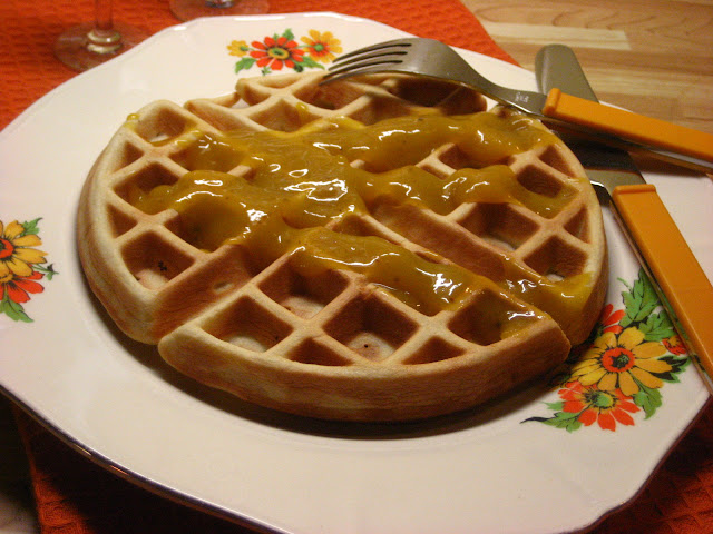 Marie est dans son assiette!: Gaufres à la belge, coulis de mangue à la ...