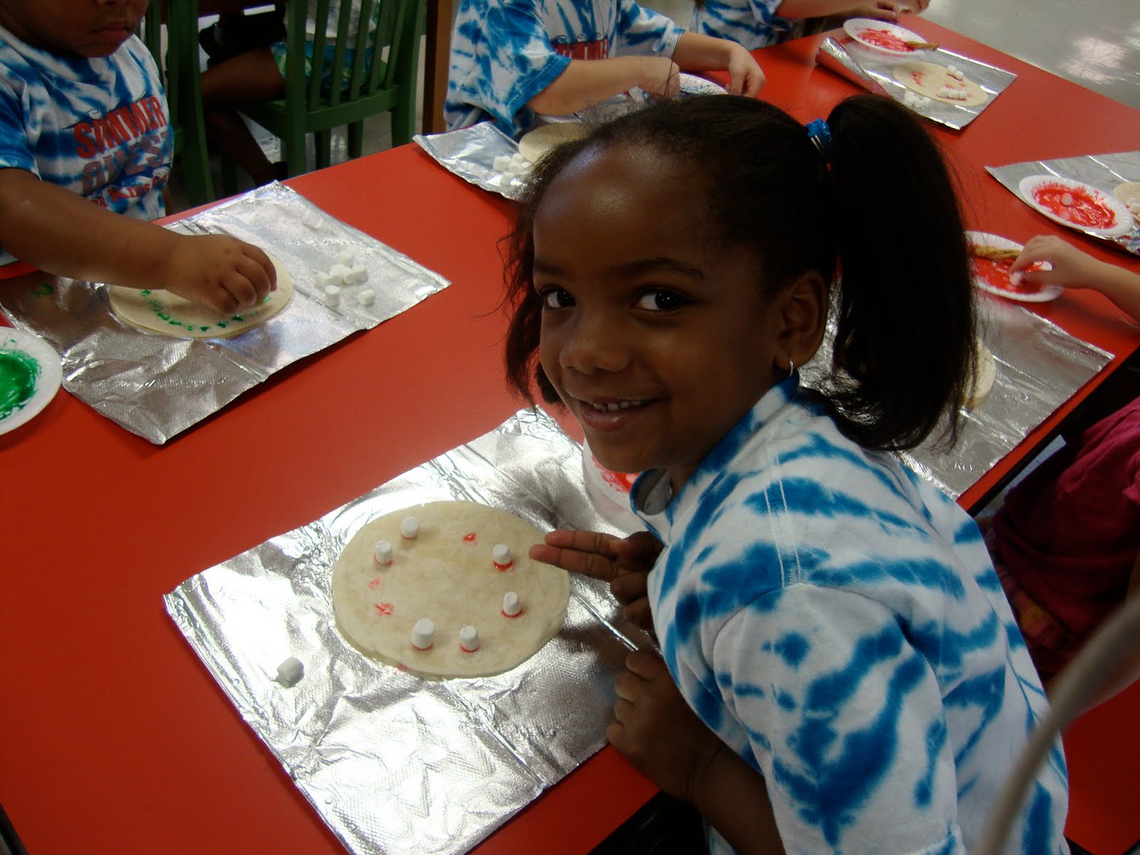 For Kids Only Discover. Create. Grow... : Painting with Food