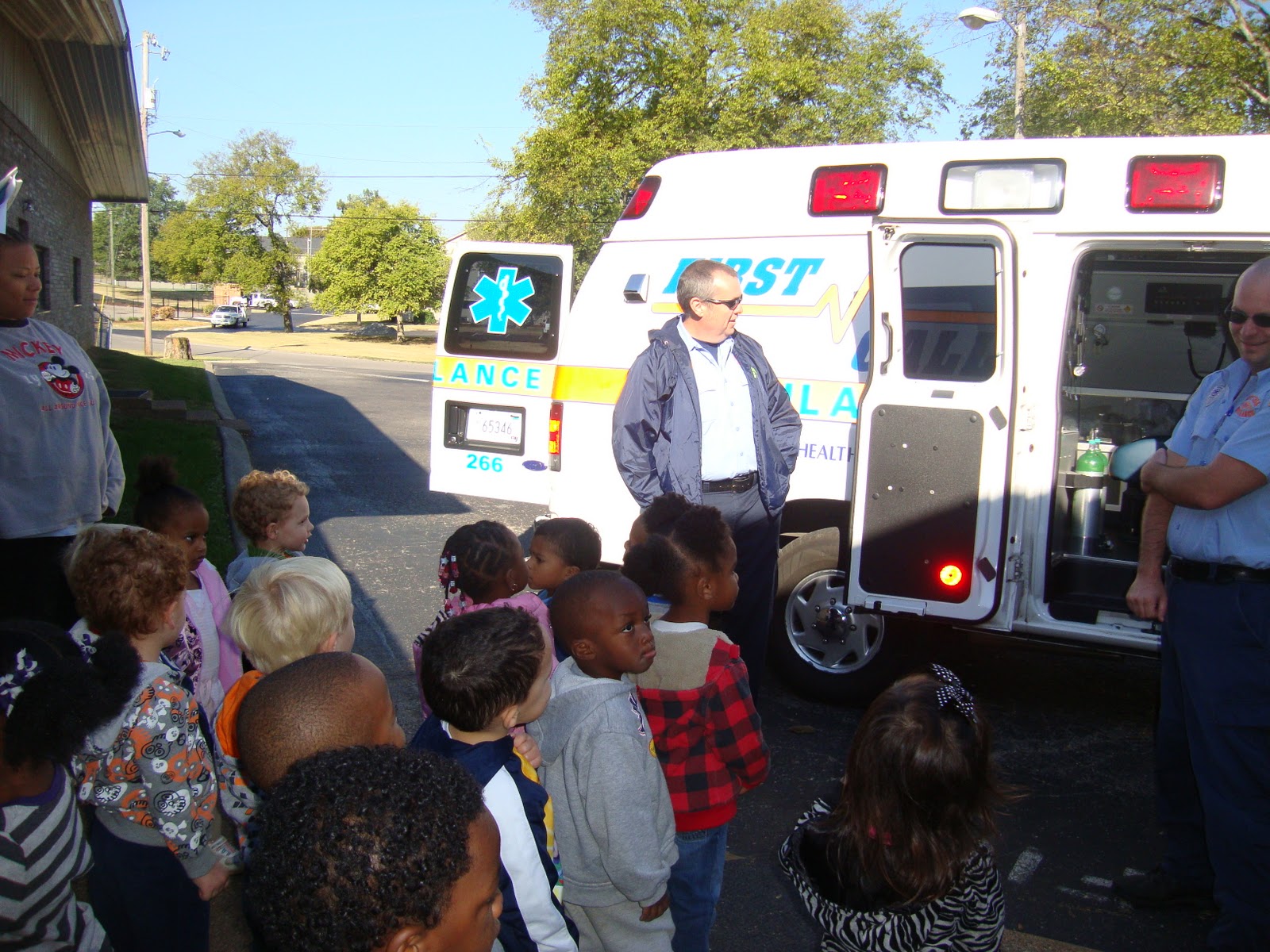 For Kids Only Discover. Create. Grow... : Ambulance Visit