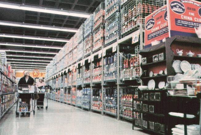 Pleasant Family Shopping: A Trip to the Jewel Grand Bazaar