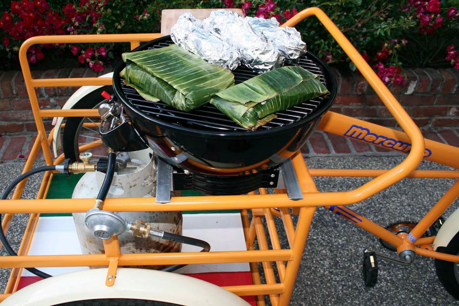 Comida con Pablo: Bike Cart Jamaican Barbecue