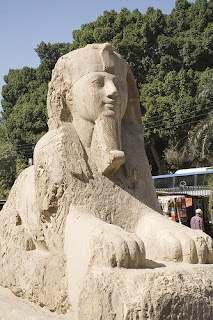 Raymond's web page: King Menes