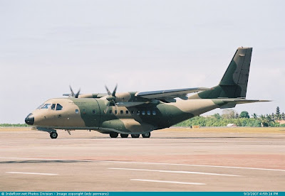 DEFENSE STUDIES: TNI AU Terima CN-235 dan Super Puma dari PTDI