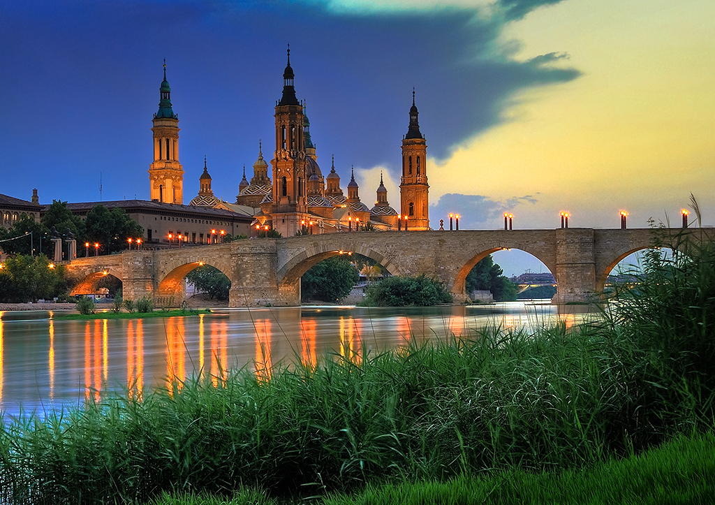 Basilica del Pilar, sunset | Dreamy places