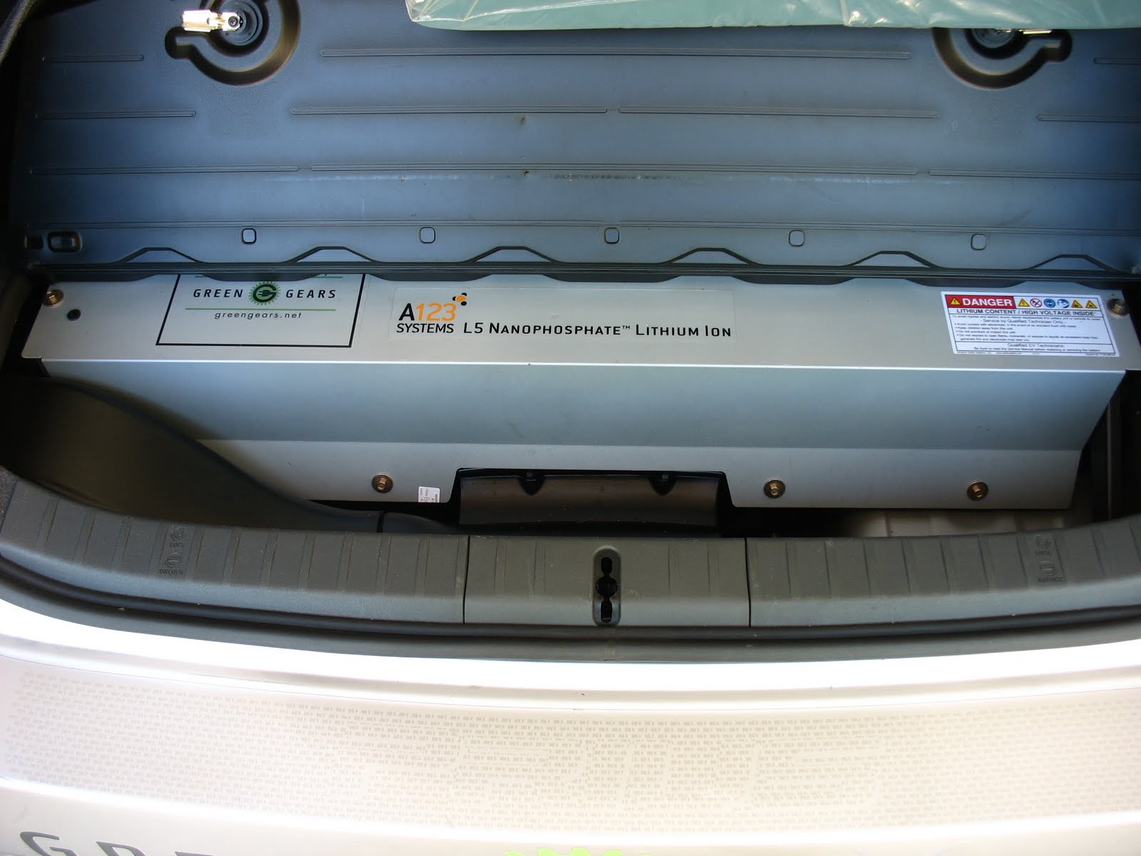 netzerolife: The Electric Car Resurrection IV: Plug-in Prius Conversion