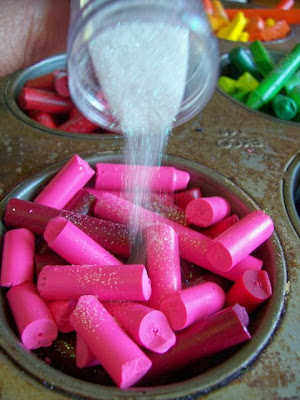 WhiMSy love: Cool Chunky Crayons Tutorial