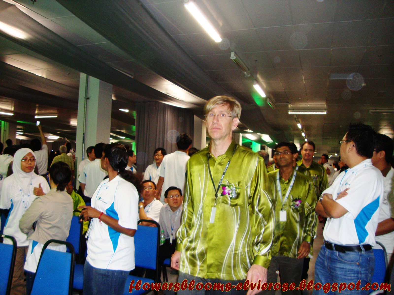 FLOWERSBLOOMS by "Elvie": AUO SunPower Grand Opening (Fab 3), December ...