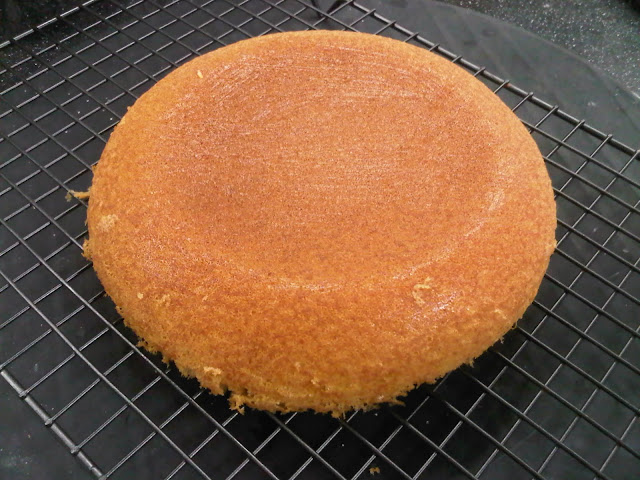 the batter baker: Rice Cooker Sponge Cake