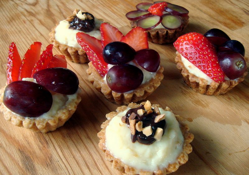 crustz!: Tutti Fruiti Tarty?