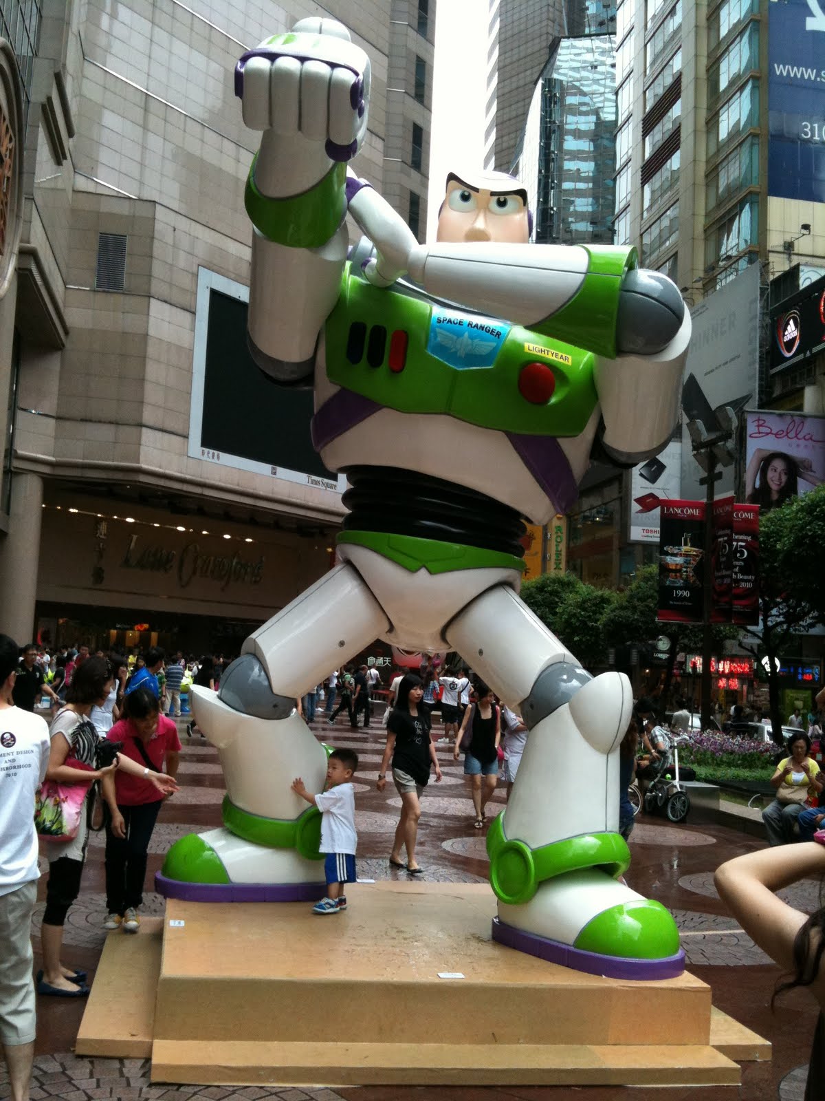 Fashion & HAiR Jamie: Me, Buzz Lightyear & Alien little green men