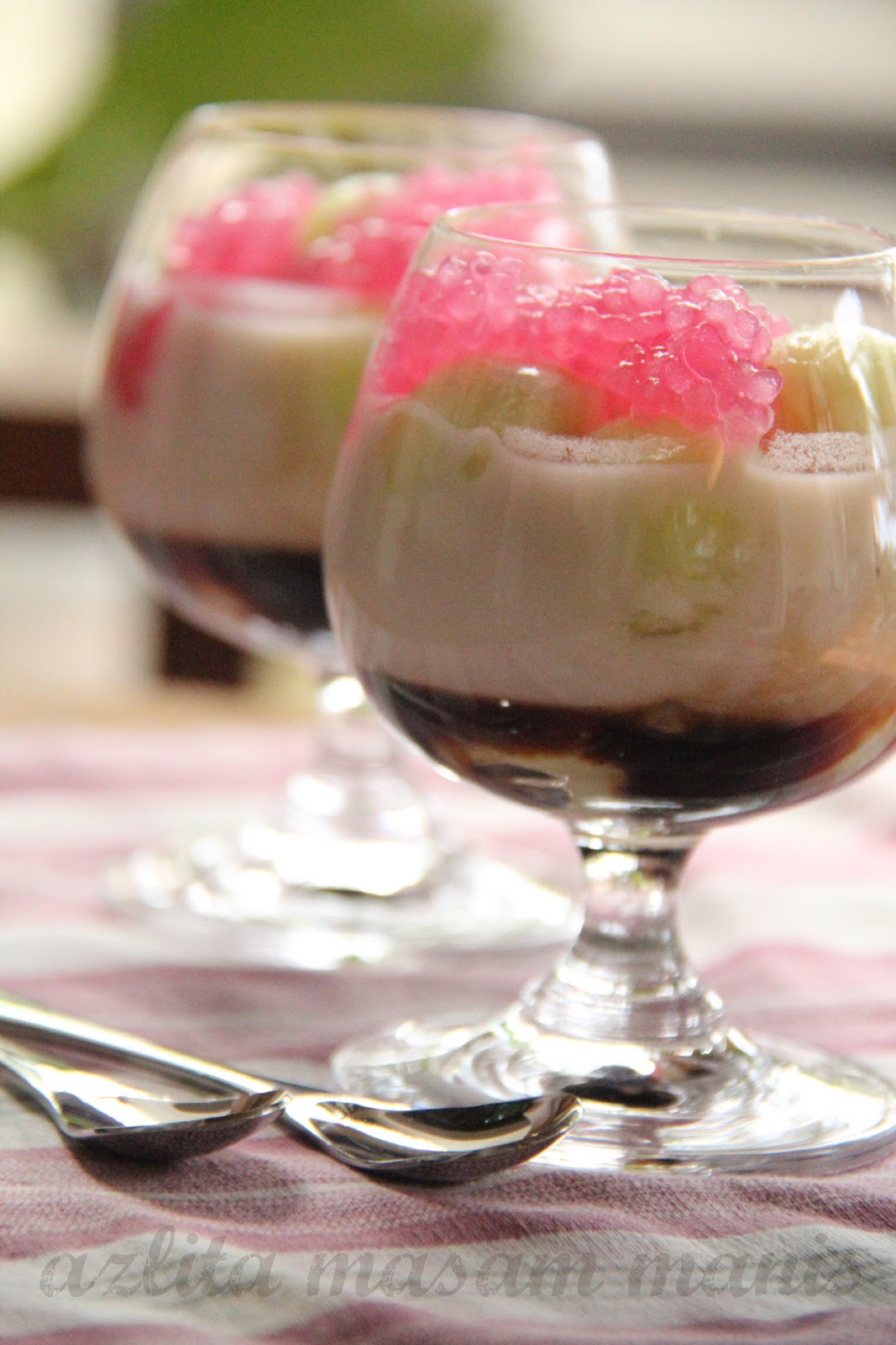 SAGU TEMBIKAI SUSU - masam manis