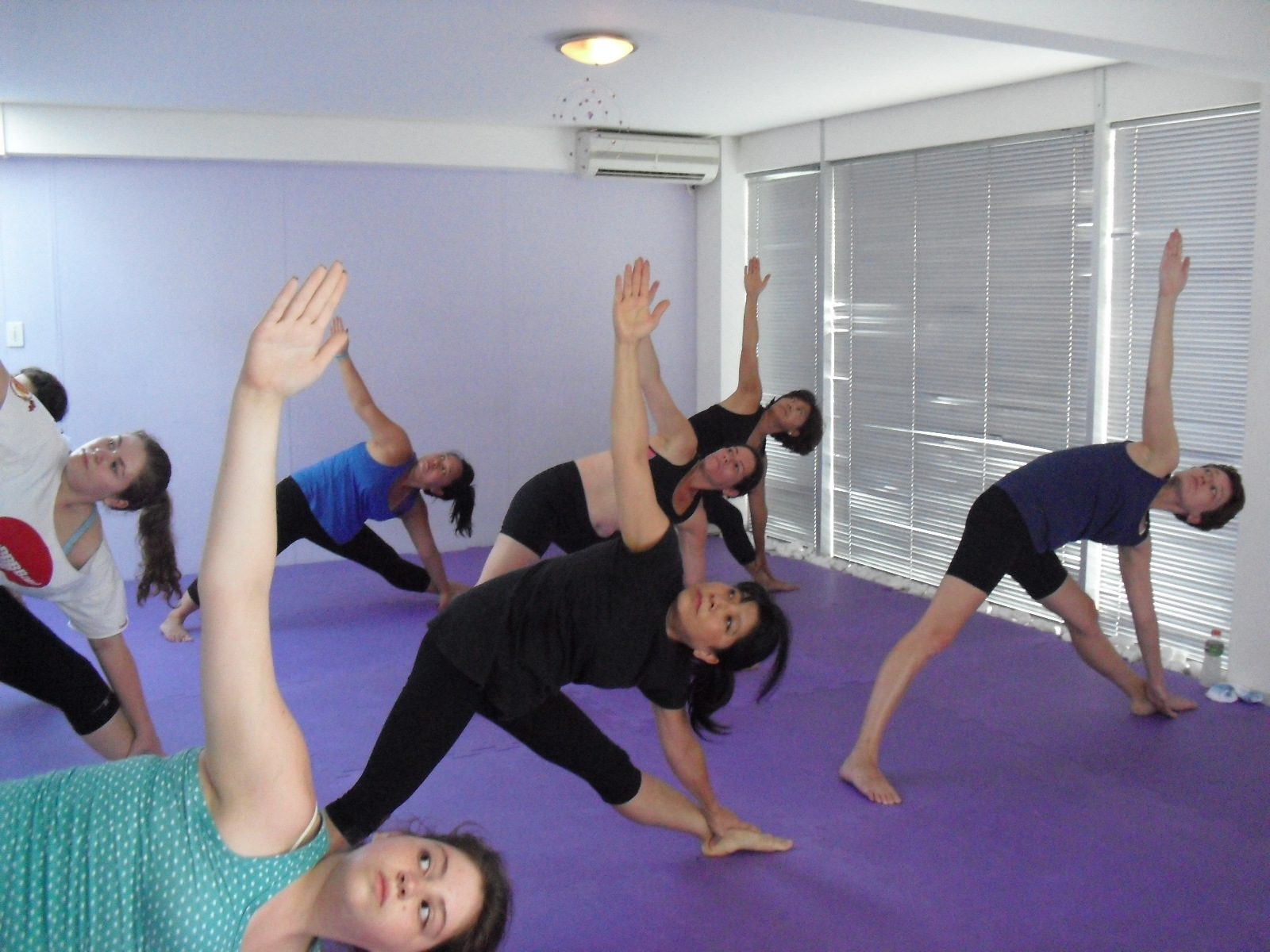 Evolução e Yoga: Yoga e Pilates: academia feminina AMA - sp