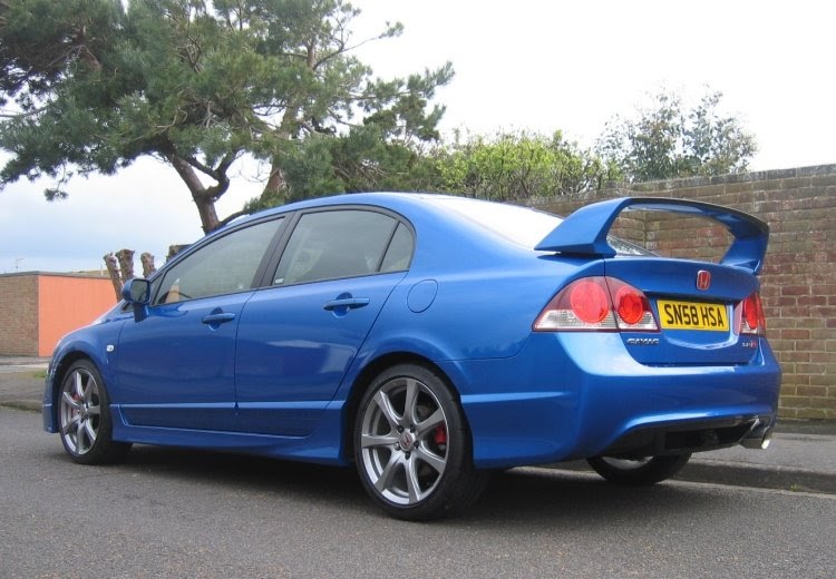 Honda Performance Cars: Rare Vivid Blue Pearl Civic JDM FD2 Type R