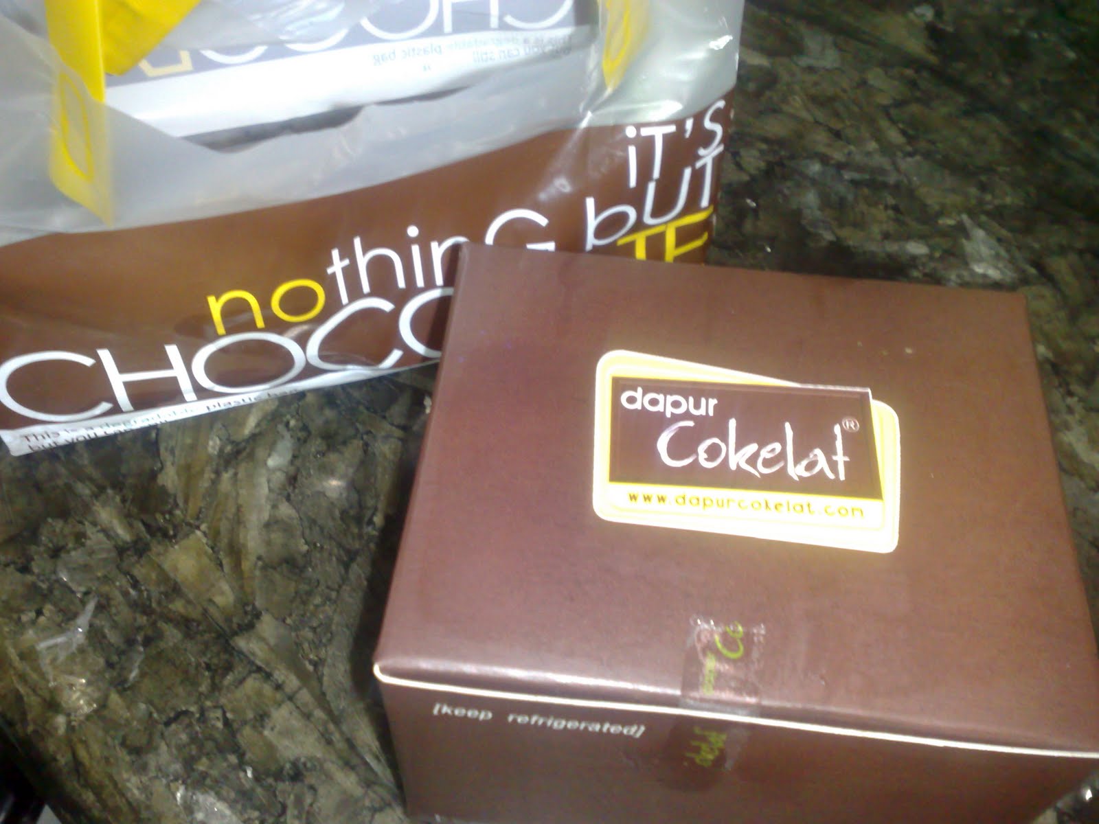 days of life: Dapur Coklat (Chocolate Kitchen)