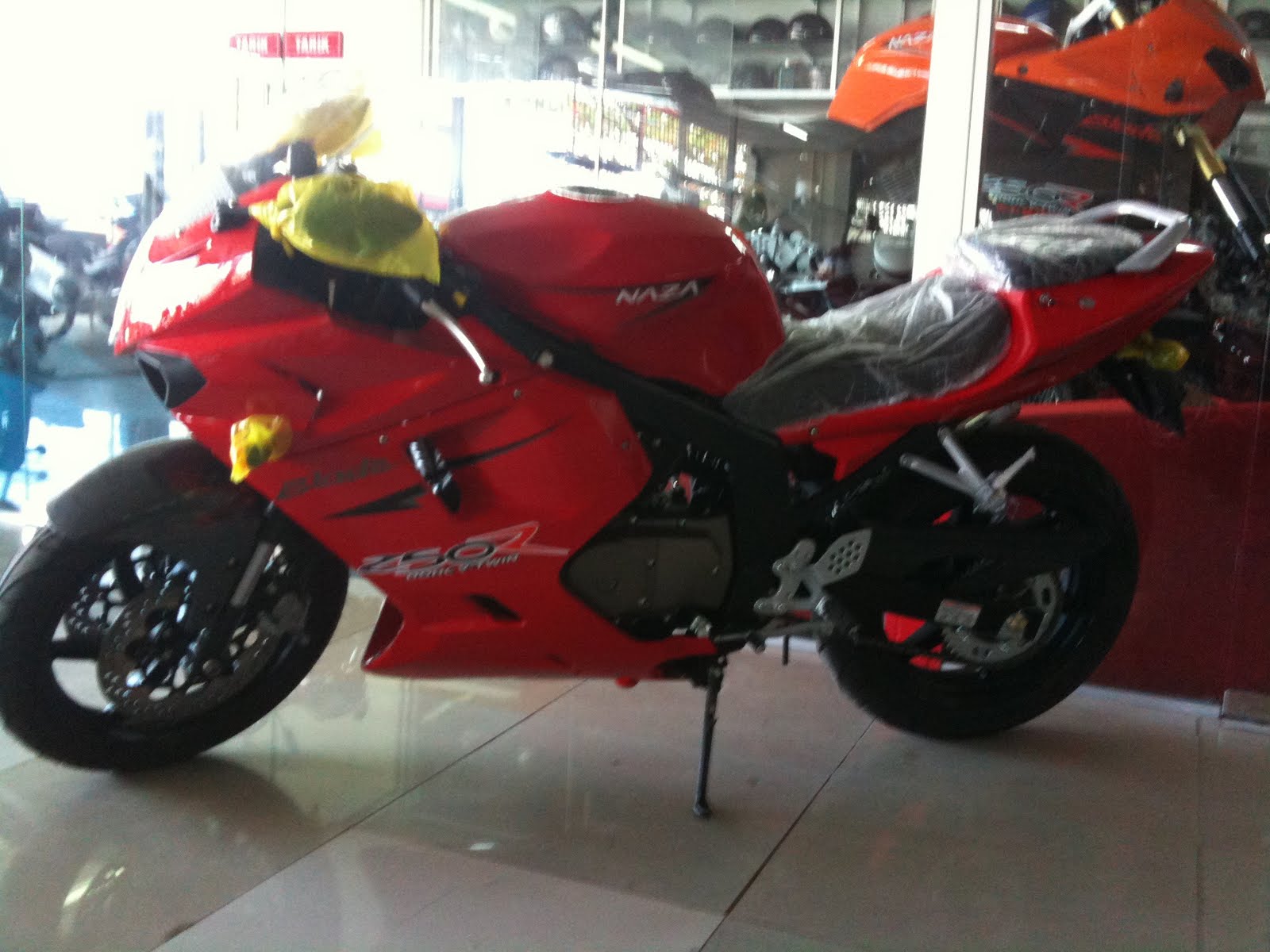Naza World Of Bikes Kuala Terengganu: MOTOSIKAL NAZA