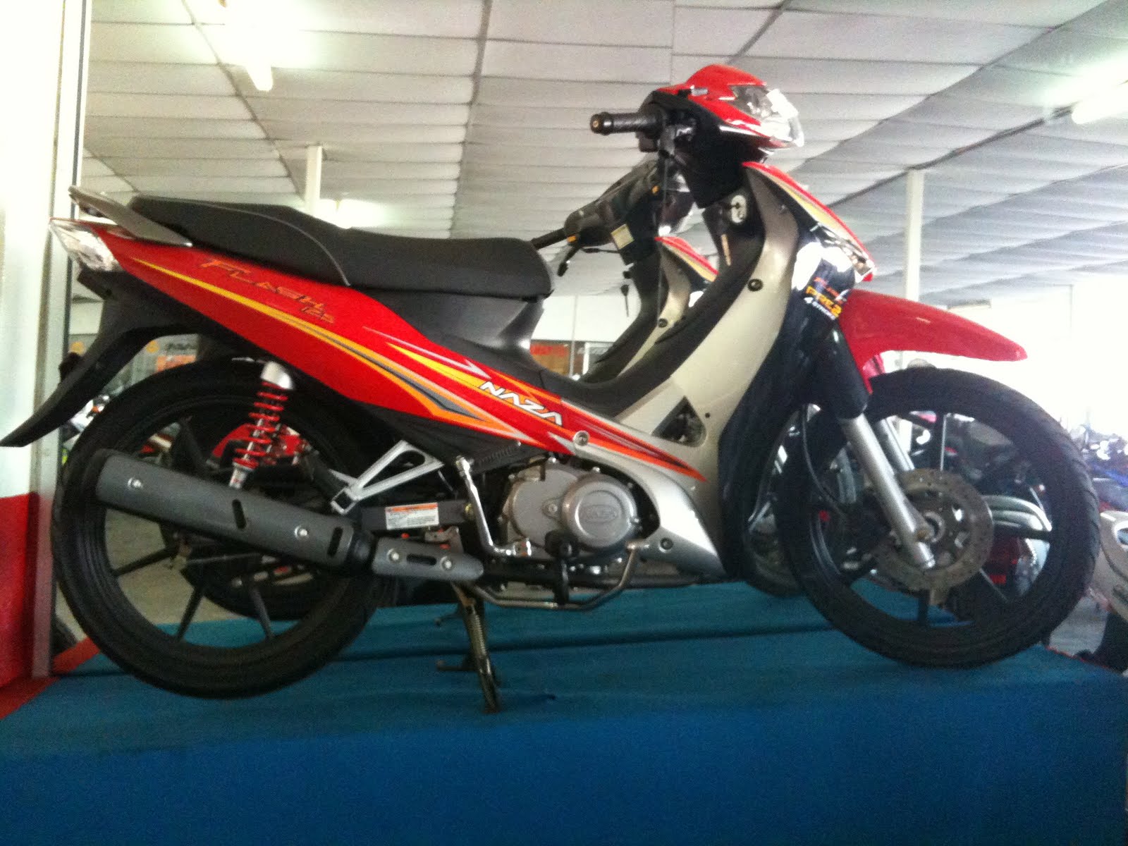 Naza World Of Bikes Kuala Terengganu: MOTOSIKAL NAZA