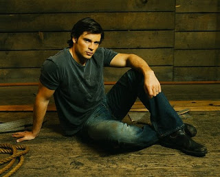 Musclesmania: Tom Welling