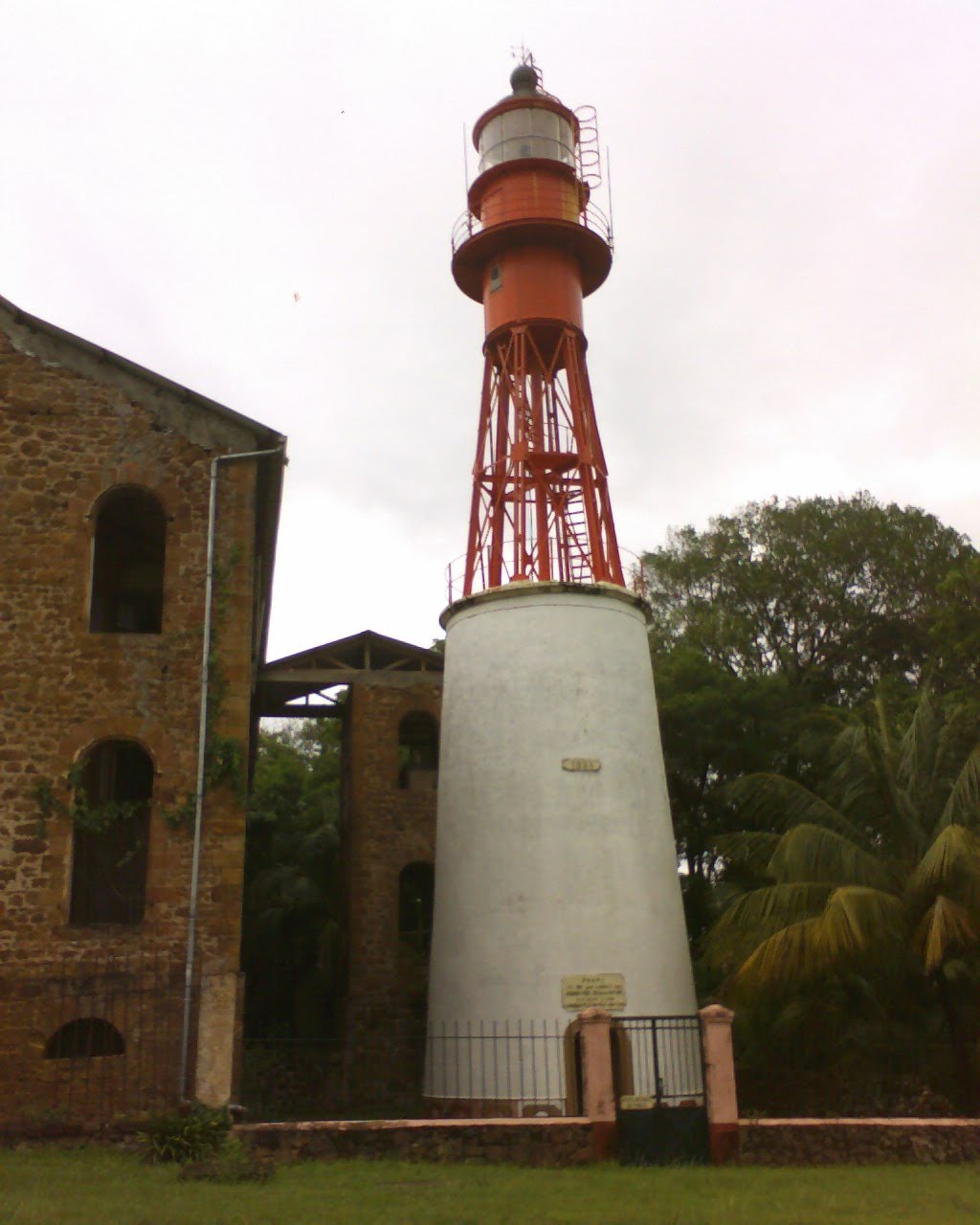 Ted and Alice's Excellent South American Adventure: Diablos isla de ...