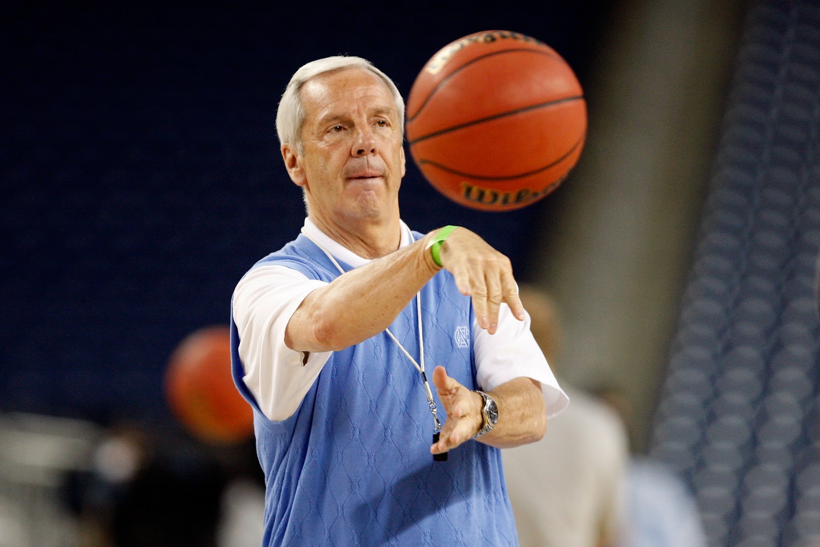HOOP THOUGHTS: 4 KEY DEFENSIVE CONCEPTS FOR ROY WILLIAMS