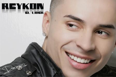 Música latina: Biografía:Reykon